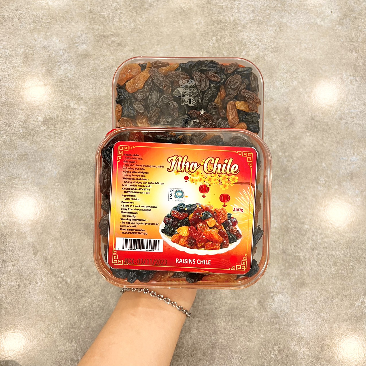 Nho Chile 3 Vị Thơm Ngon 500g Hộp Chữ Nhật Lớn - ANN.COM.VN